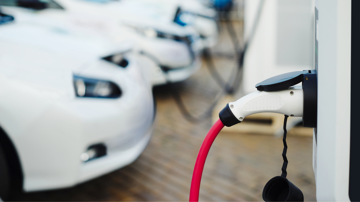 Transportul verde accelerează: tot mai multe mașini electrice pe ...